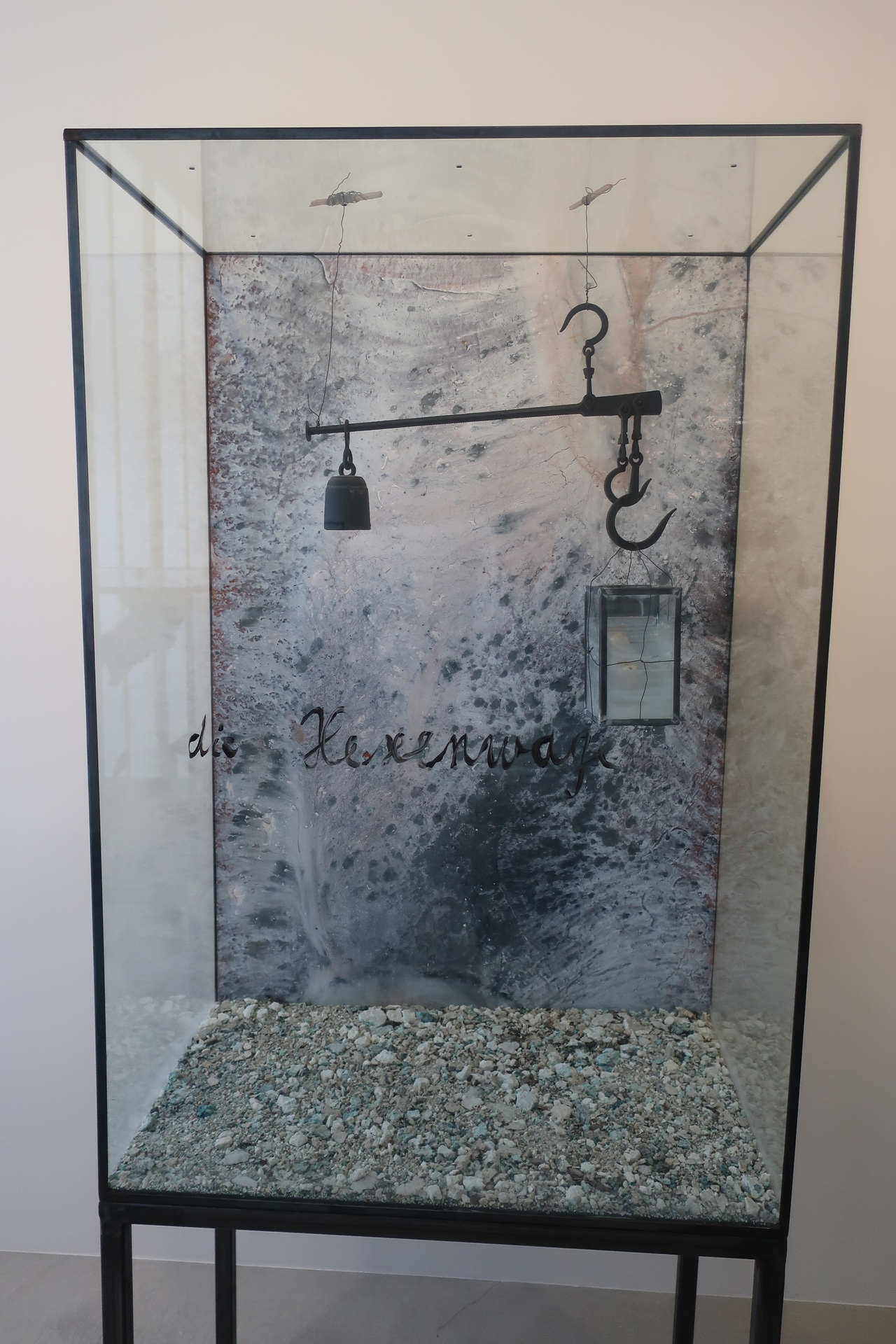 アンゼルム・キーファー展はファーガス・マカフリーにて＋ギャラリー石榴の磯江毅展、素敵です: 饒舌三昧